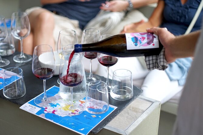 Wine Tasting Experience With a Professional Sommelier in Valencia City Center - Pairing the Wines With Typical Spanish Tapas