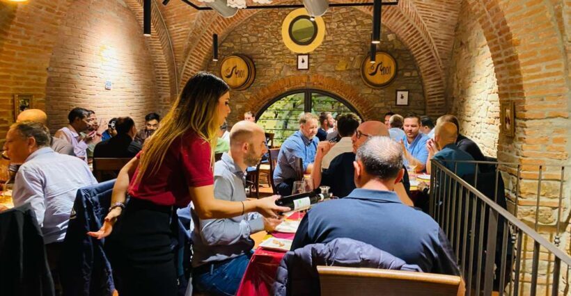 Wine Tasting Experience with Seven Types of Tuscan Wine - Key Points