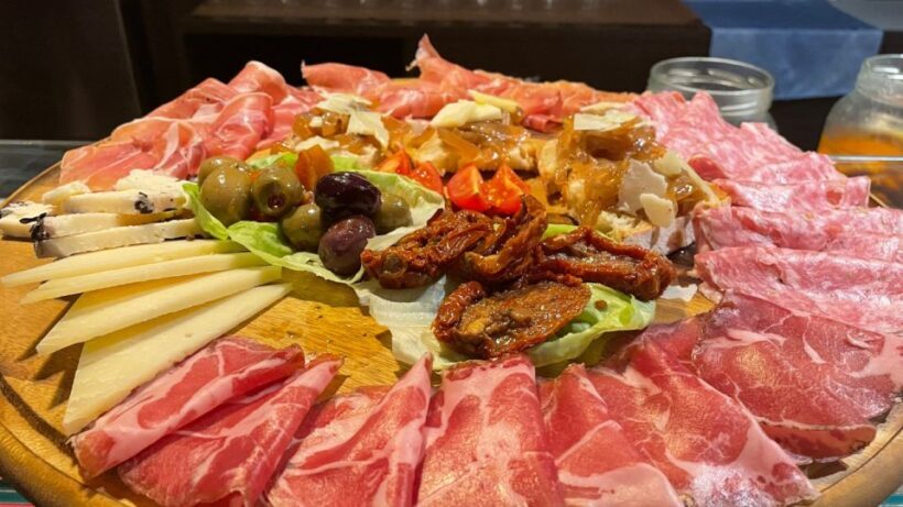 Wine Tasting Experience with Seven Types of Tuscan Wine - Authenticity and Feedback from Travelers