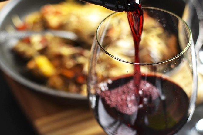 Wine Tasting in Rome With Delectable Meats and Cheeses - Exploring the Wine Selections: From Sparkling to Reds