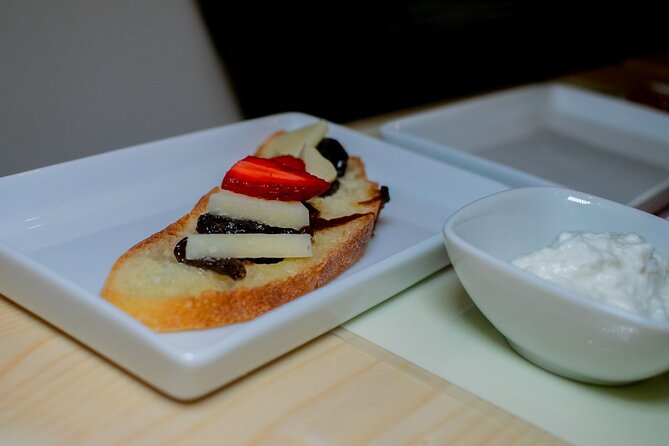 Wine tasting in the historic center of Catania - FAQ