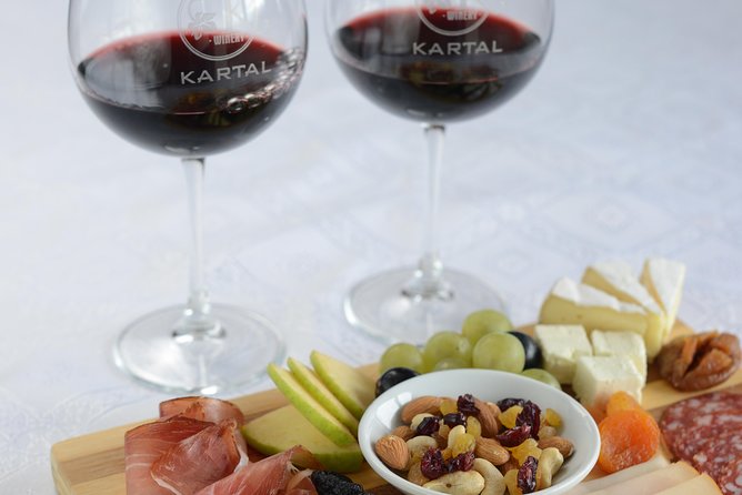 Wine Tasting Tour in Family Winery Kartal in Skopje - Reviews and Recommendations