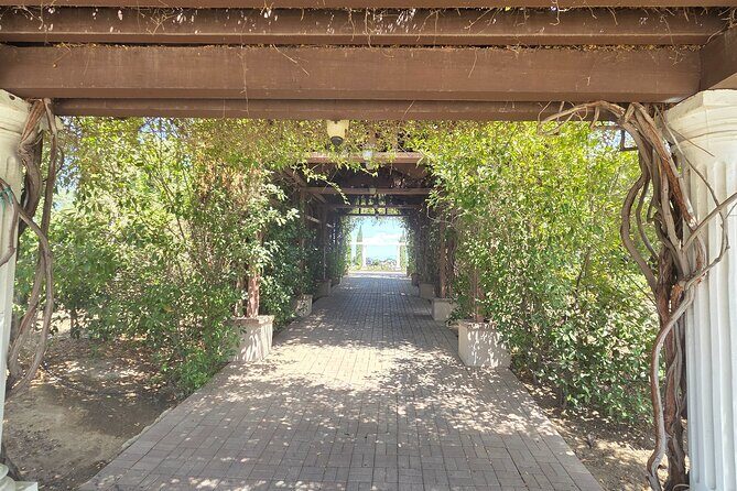 Wine tasting Tour to Temecula from San Diego (Private) - The Sum Up