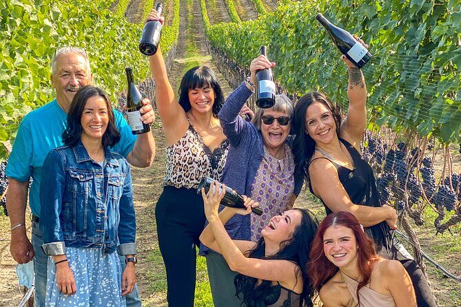 Wine Tour Experience In Lake Country 5 Wineries - Exploring the Lake Country Wine Tour: A Practical Guide for Enthusiasts