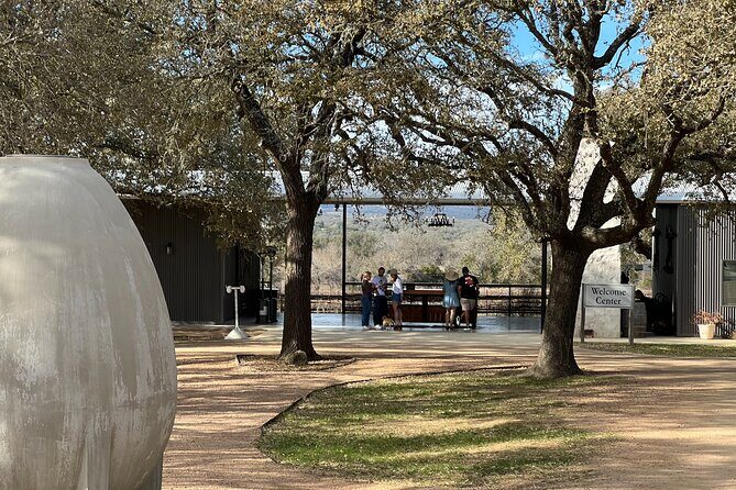 Wine Tour Pros - Fredericksburg Texas Wine Tour Up to 6 people - Highlighted Stops and Experiences