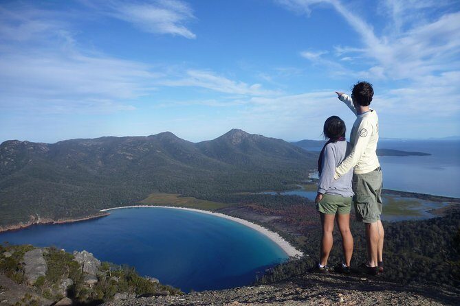 Wineglass Bay Beach Hike Active day tour - Key Points