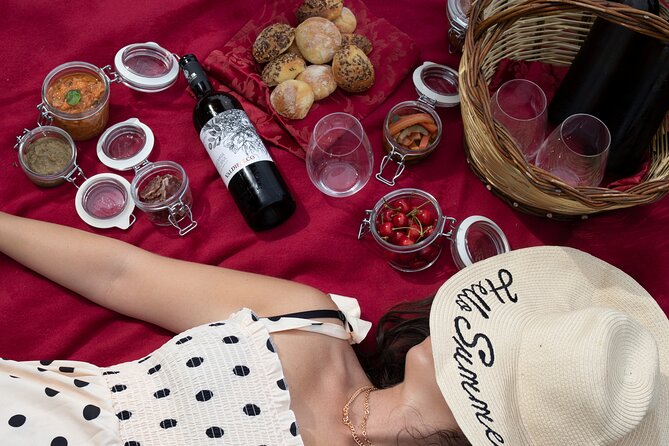 Winery Tour & picnic in the vineyard with a bottle of wine - What Travelers Say