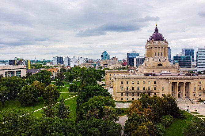 Winnipeg's Wealthy Beginnings: a Smartphone Audio Walking Tour - Walking and Accessibility