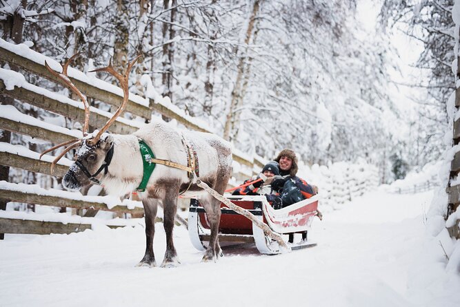 Winter highlights: Snowmobile, Arctic Animals And Santa`s Village - FAQ