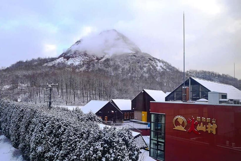Winter Hokkaido Day Tour Sapporo to Noboribetsu, Lake Toya - Practicalities: How the Tour Works