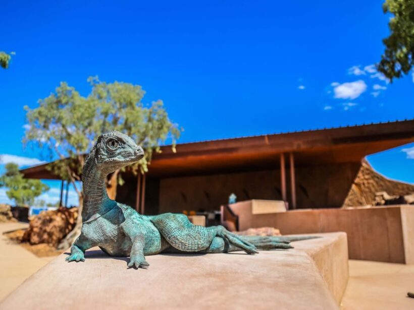 Winton: Age of Dinosaurs Museum Half-Day Tour - Key Points
