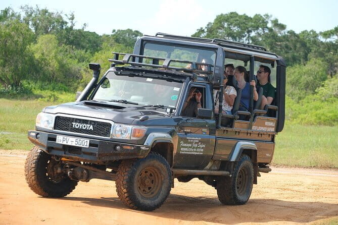 Wirawila City to Colombo (CMB) Airport Private Transfer - FAQ