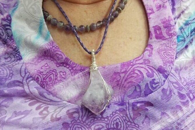 Wire Wrapping Raw Gemstones Class - The Venue and Logistics