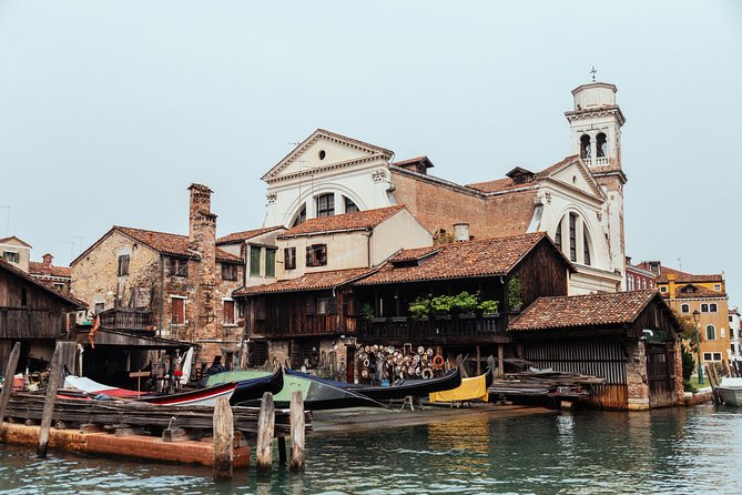 Withlocals Venice Away From the Crowds PRIVATE Tour With a Local Expert - Pricing and Booking Information