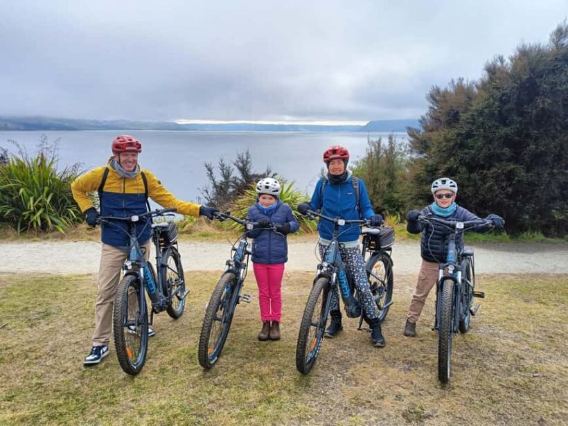 Wnaka And Hwea: Trail Ride on Bike or E-Bike - Key Points