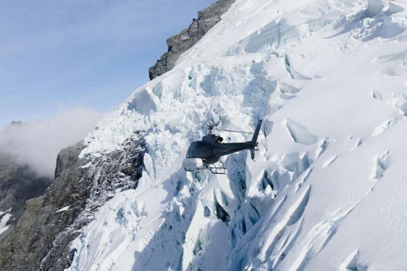 Wnaka: Heli Siberia Max - Helicopter Flight, Hike, Jet Boat - What Makes the Wnaka: Heli Siberia Max Stand Out?