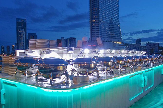 Wonderful Pearl Luxury Dinner Cruise with Live Music & Transfer - Who Should Consider This Tour?