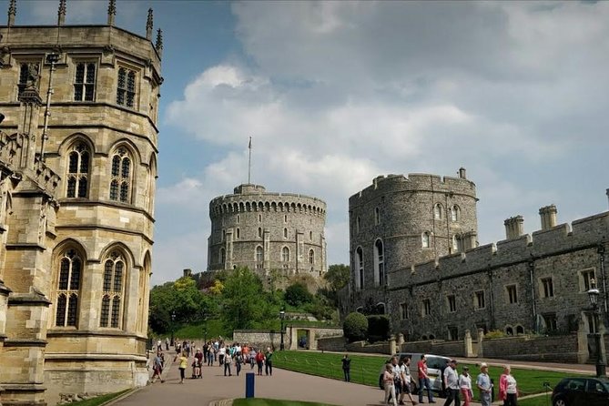 Wonderful Windsor Black Taxi Tour London - Frequently Asked Questions