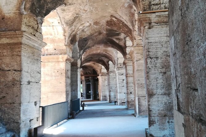 Wonders of The Colosseum Tour - Exploring the Wonders