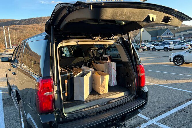 Woodbury Common Premium Outlet Shopping Private Day Trip by SUV from NYC - What to Expect in the SUV