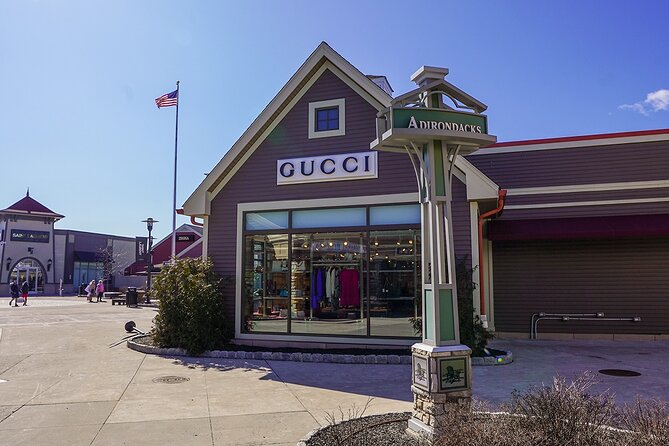 Woodbury Common Premium Outlets Shopping Tour from Midtown - The Sum Up