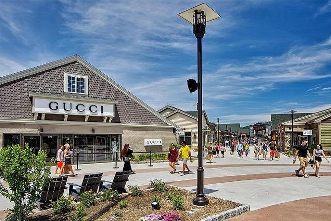 Woodbury Commons Shopping in H2 Hummer White Limousine - Final Thoughts