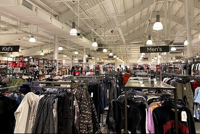 Woodbury Outlet 7 hours shopping up to 5pax - Pricing and Value