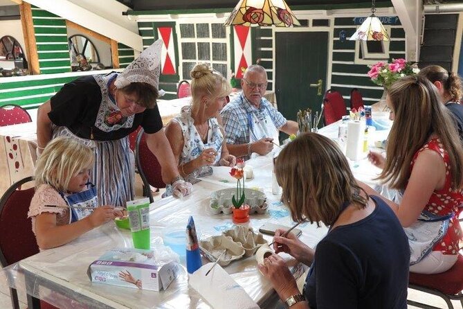 Wooden Shoes Painting Private Workshop in Simonehoeve - Introduction: A Creative Taste of Dutch Heritage