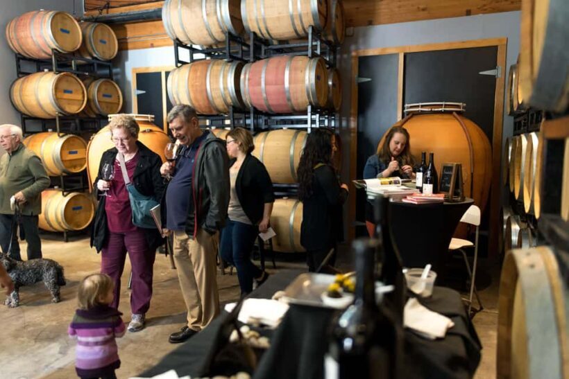 Woodinville Wine Country: Warehouse District Wine Pass - Exploring Woodinvilles Wine Scene