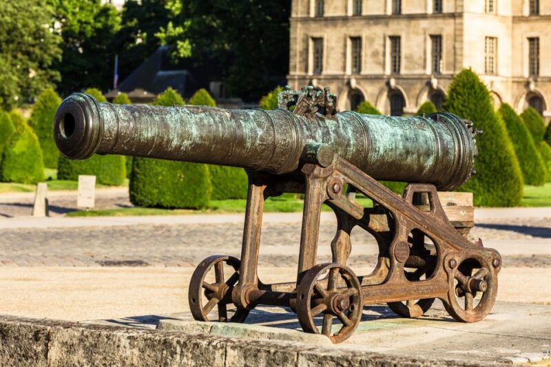 World War II in Paris Private Tour with Les Invalides Museum - Practical Details and Tips