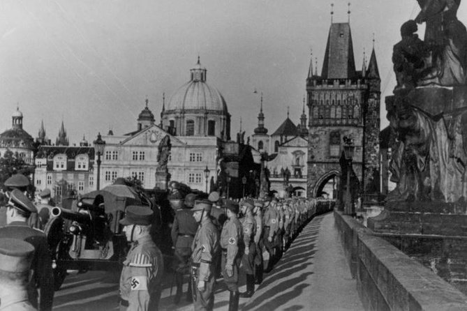 World War II Tour with a crypt - Why This Tour Transcends the Average Sightseeing Trip