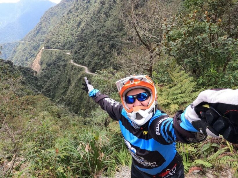 World's Most Dangerous Road "Private" Mountain Biking Trip - Key Points