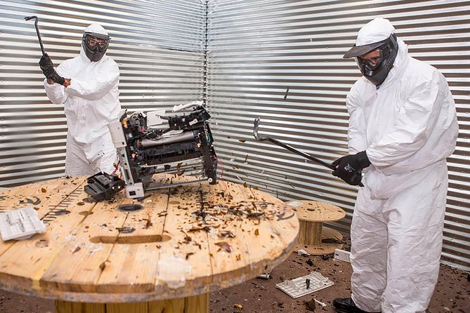 Wreck Room - A Destruction Experience, Standard Wrecking - Meeting Location and Logistics