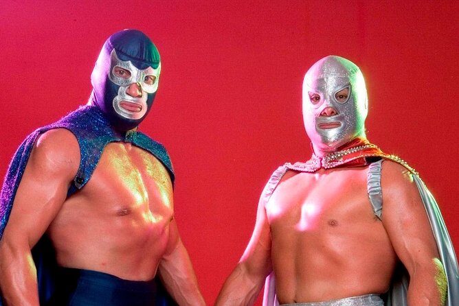 Wrestling show and a Mexican dinner - The Tour Logistics
