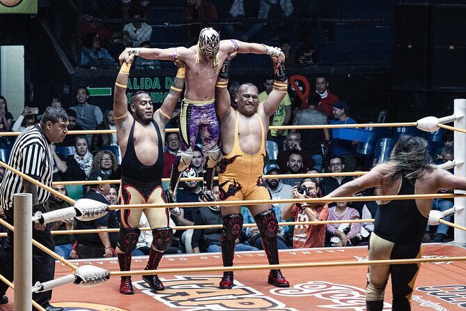 Wrestling Tour in Guadalajara as a local - Practical details and considerations