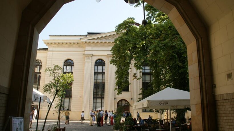 Wrocaw differently  unknown alleys of the city (2 hours) - FAQs