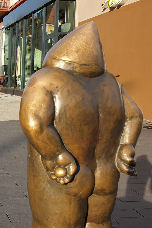 Wrocaw: Following the dwarfs'. See the city differently! 2h - An In-Depth Look at the Dwarf Tour Experience