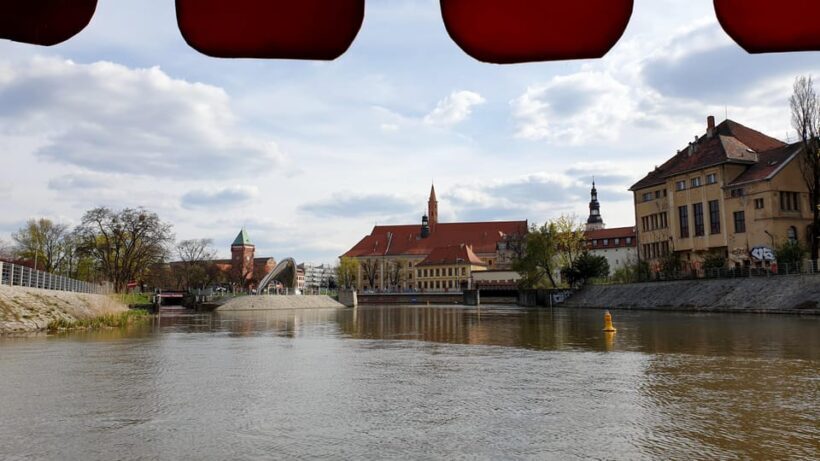 Wrocaw: Gondola cruise with a guide (1 hour) - FAQ