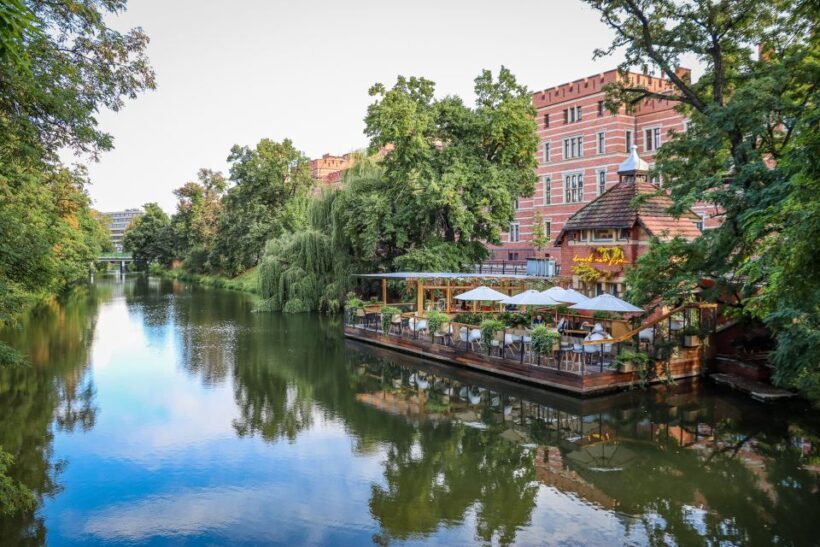 Wrocaw: Old Town and Ostrów Tumski Walking Tour in English - FAQ