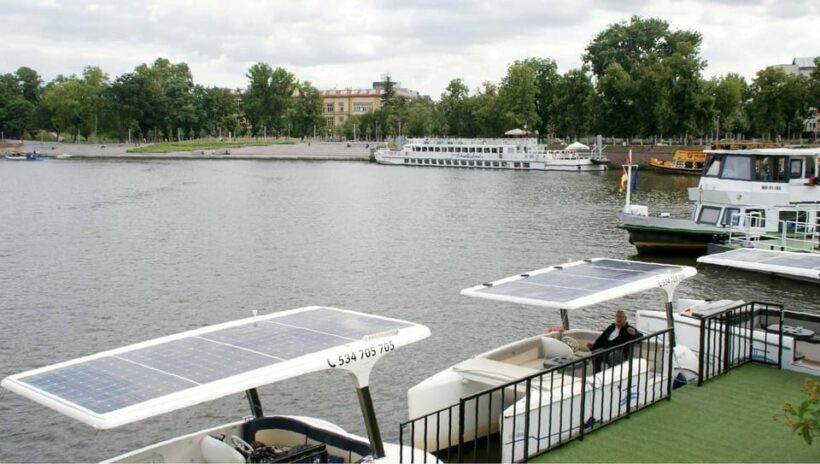 Wrocaw: Solar gondola cruise on the Oder with a guide - The Sum Up