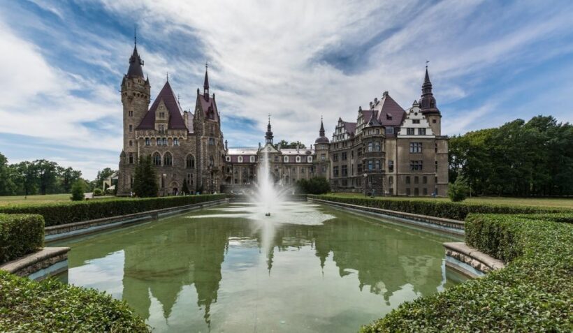 Wroclaw Castle in Moszna Private Guided Tour - FAQ