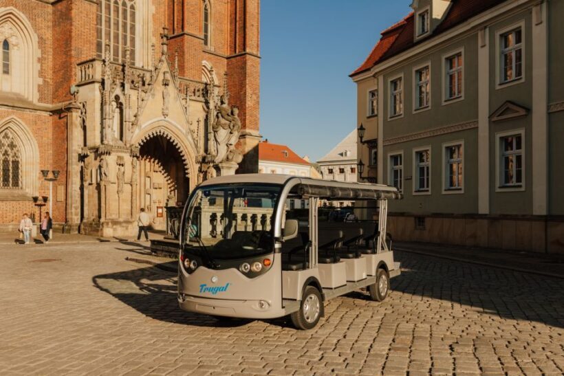 Wroclaw: E-Car Tour and Audio Guide - Exploring Wroclaw in a Comfortable, Eco-Friendly Way