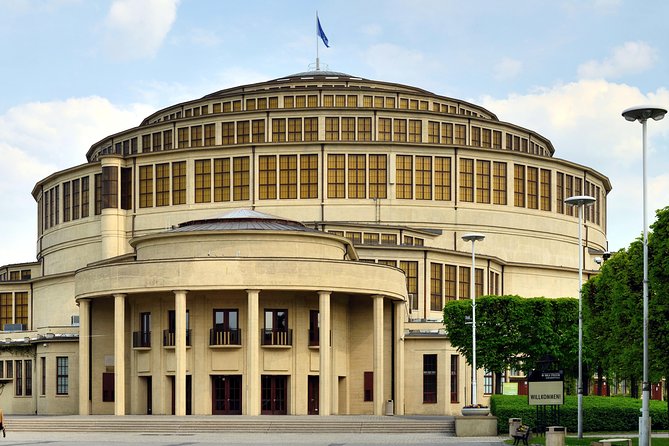 Wroclaw Grand City Private Tour with Japanise Garden and Panorama Painting - The Serenity of Szczytnicki Park and the Japanese Garden