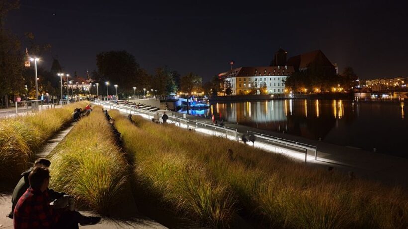 Wroclaw: Guided City Night Tour (2 hours) - Final Thoughts