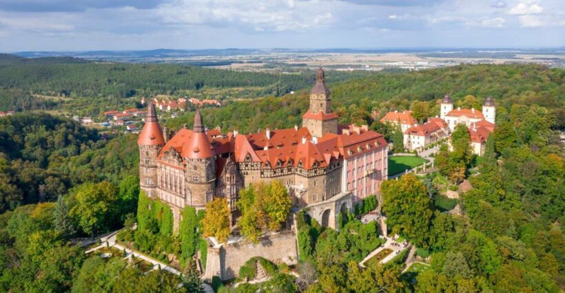Wroclaw: Lower Silesia, Ksiaz Castle & Church of Peace Tour - Who Is This Tour Best For?