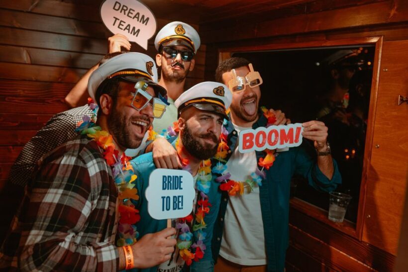 Wroclaw: Oder River Boat Party with Unlimited Drinks - The Clubs: A Closer Look