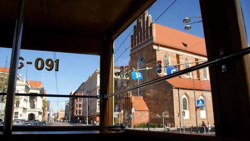 Wroclaw: Private Tour by smal Historic Tram (1,5h, 16 seats) - Practical Considerations