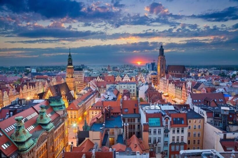 Wroclaw : Walking Custom Tour with a Local Guide - The Value of a 2-Hour Tour