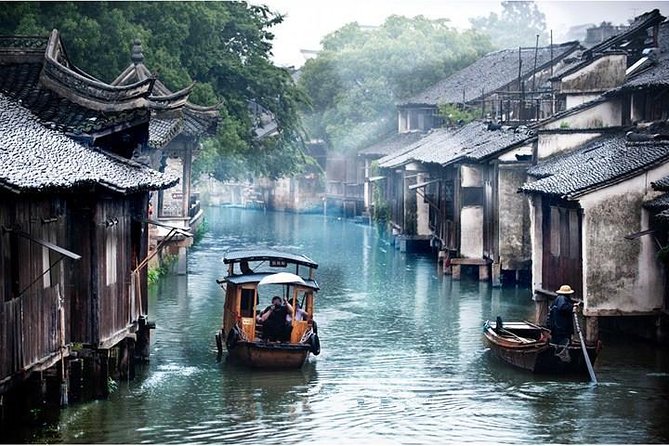 Wuzhen Water Town Delight Tour With Riverside Lunch Experience - Practical Tips for Travelers