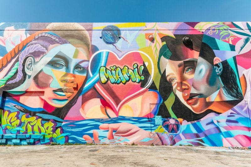 Wynwood Art District 1-Hour Street Art Tour by Golf Cart - Key Points
